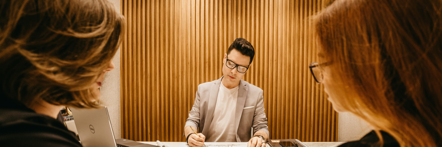 Elevating B2B Buyer Experience through Personalized Product Catalogs - Silk Commerce